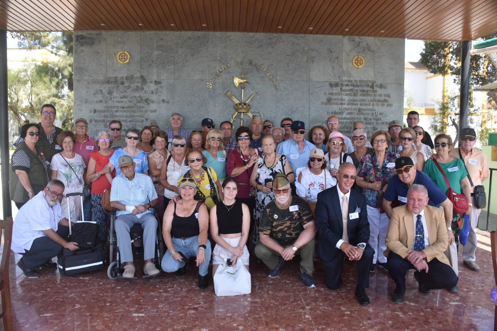 La parroquial castrense de Málaga legionaria, visita la brigada de la ...